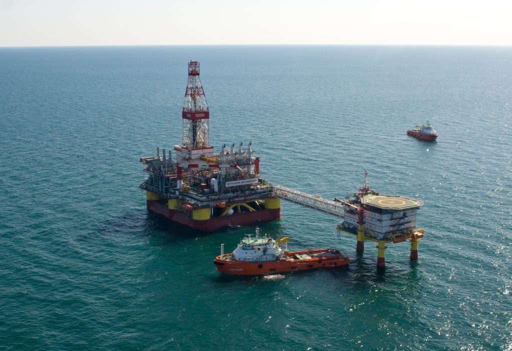 PROCESSING COMPLEX FOR THE YURI KORCHAGIN OFFSHORE ICE-RESISTANT ...